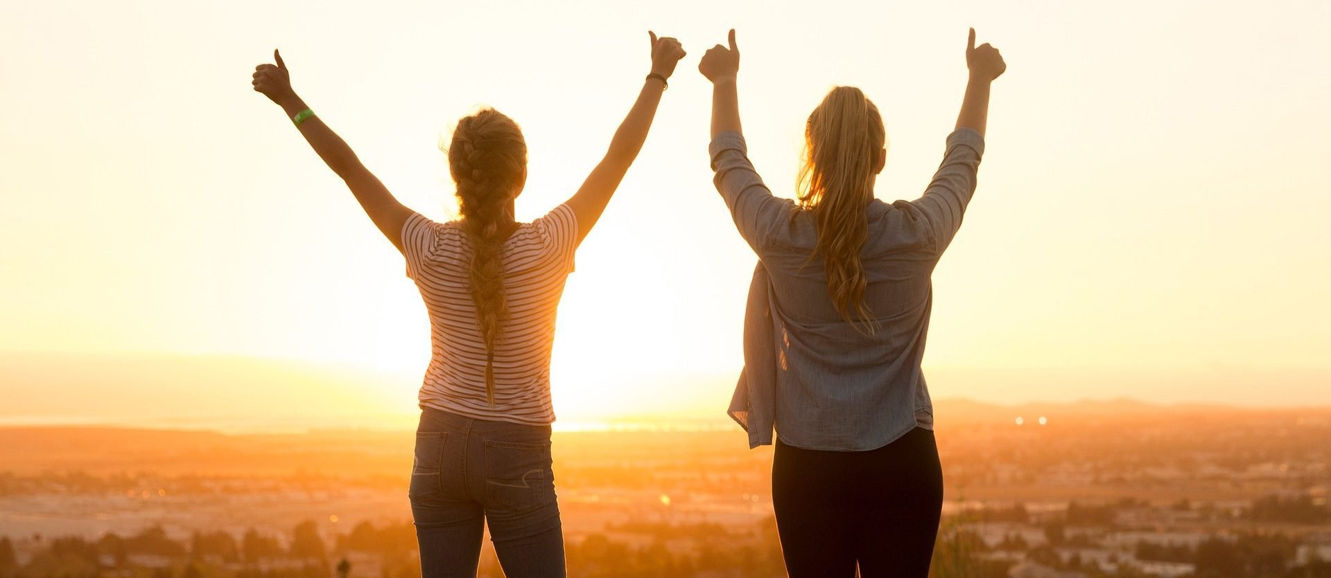 cropped-cropped-people-2597126_1920.jpg - Kira Liebmann